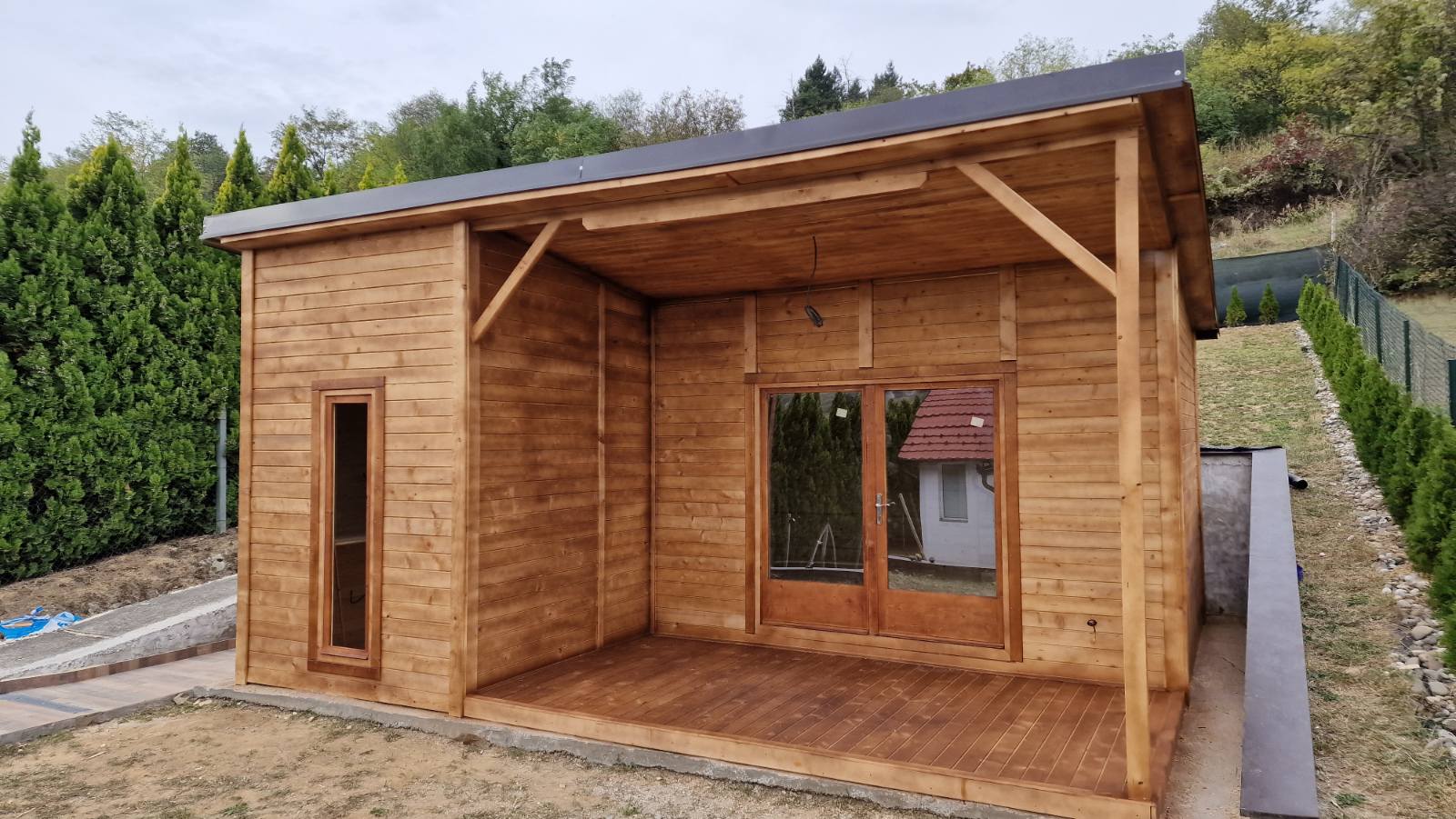 Model BNG 19 Model BNG 19 Dimenzije 6×5,5m od čega 4x2m trem. Ravna ...